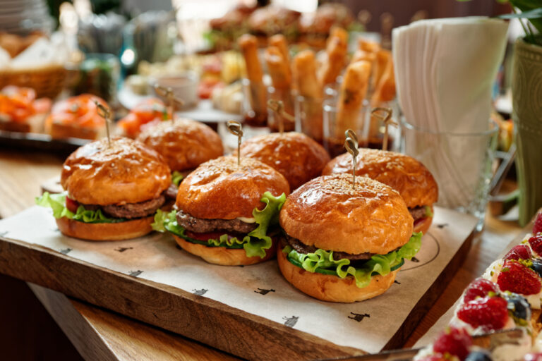 Ballarat Restaurant & Burger | Craft Burger Co. – Best Burgers